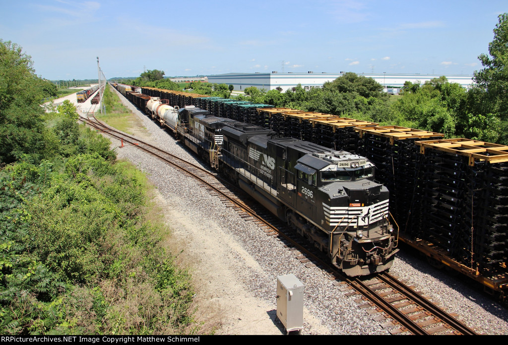 NS Freight Headed South